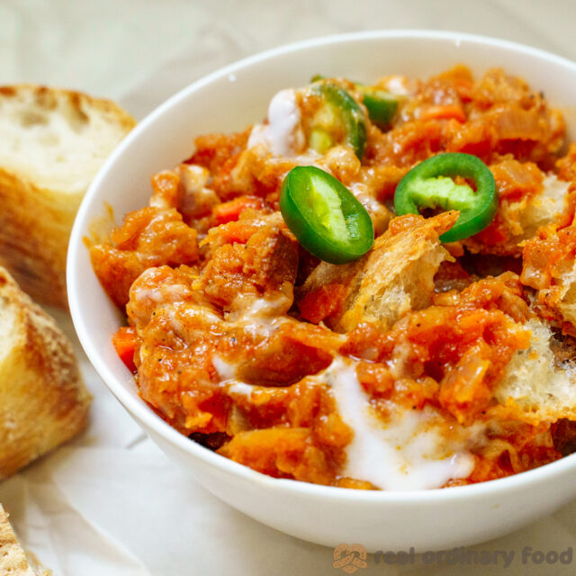 Silsi (Eritrean Tomato Sauce with Berbere Spice) - Earth to Veg