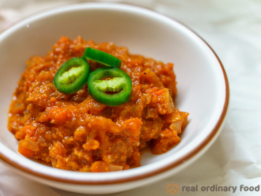 Silsi (Eritrean Tomato Sauce with Berbere Spice) - Earth to Veg