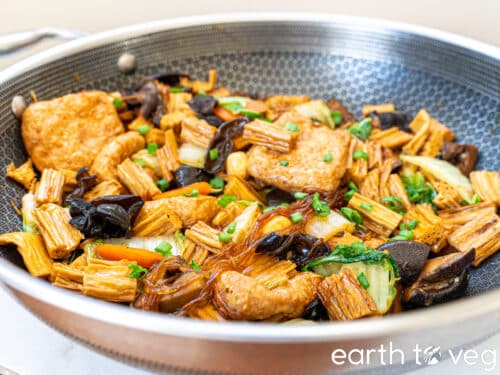 Buddha's Delight: A Chinese Vegetarian Feast - Earth to Veg